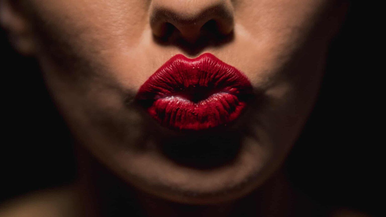 What Is Pursed Lip Breathing Technique & Why YOUR Lungs Need It